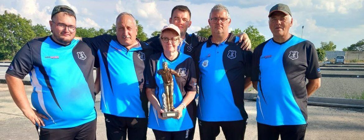 La Pétanque Civraisienne sur le podium ! - Civray (86)